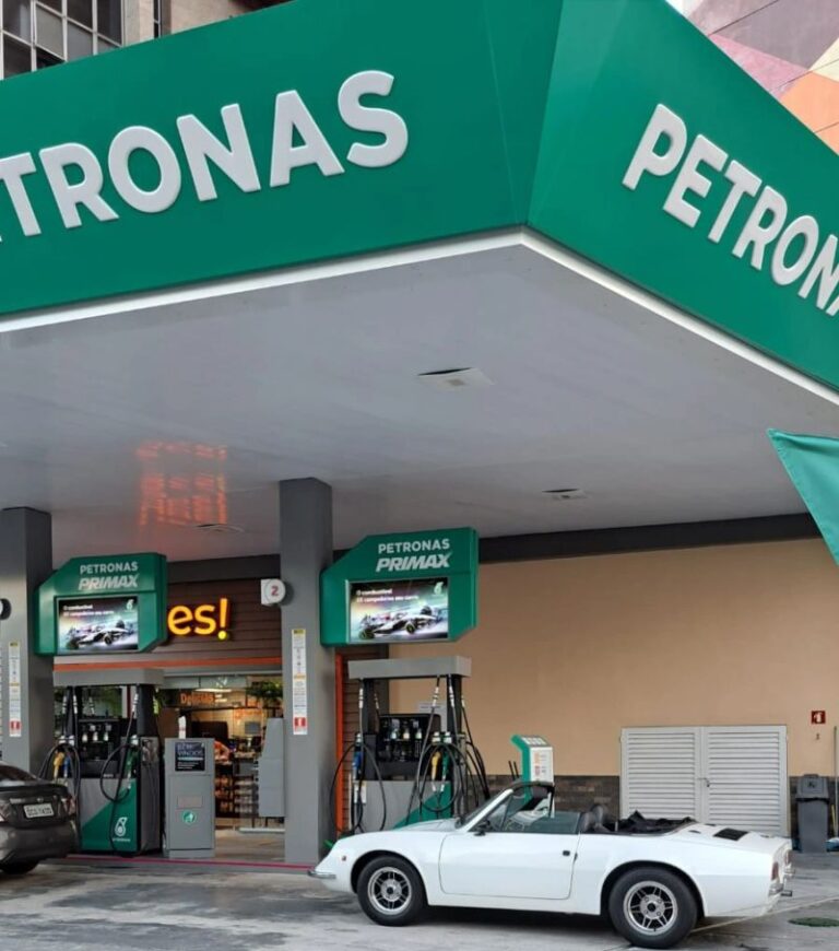 Novas Bandeiras Acirram Disputa No Mercado Local De Distribuição De ...